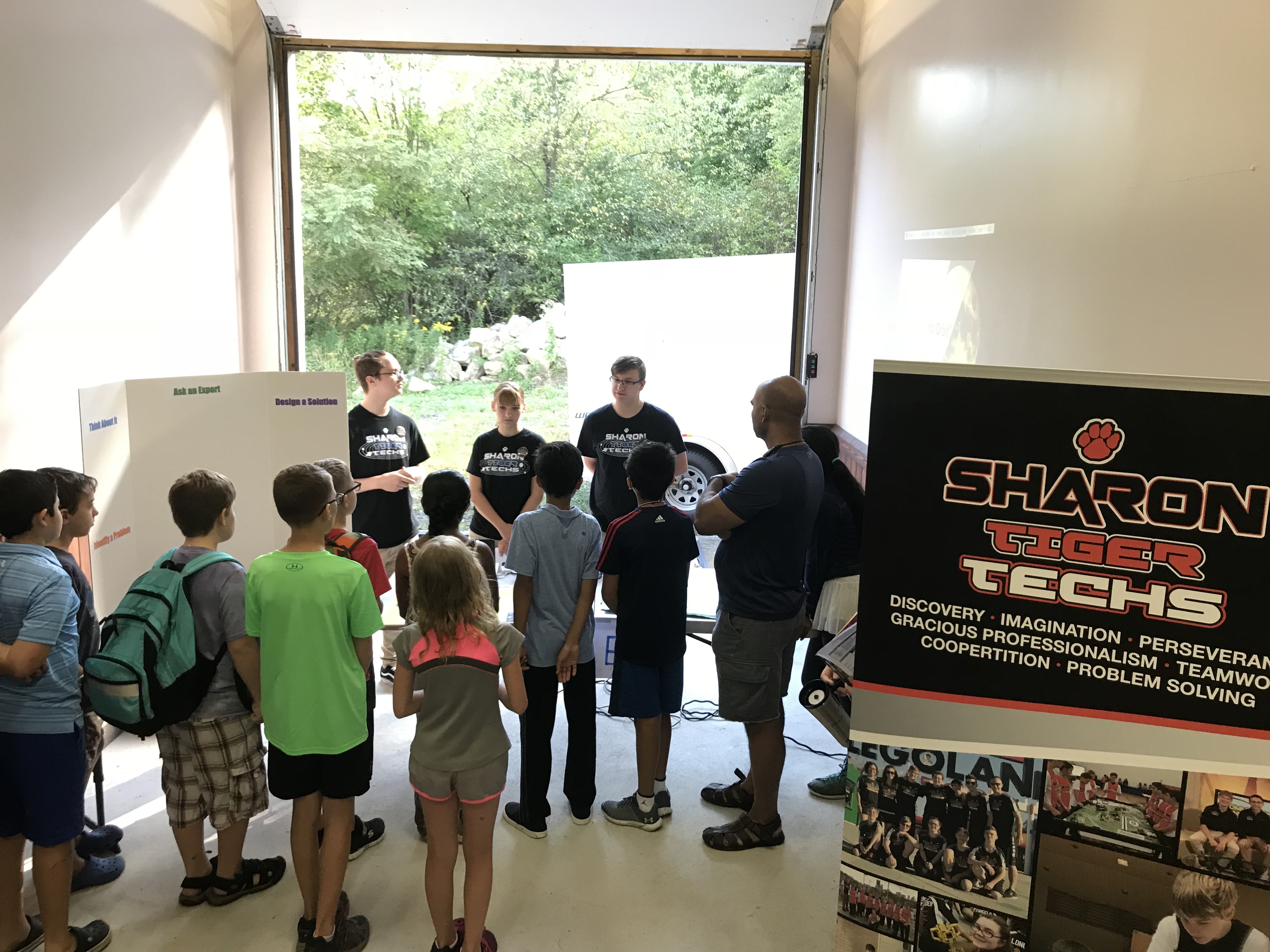 Brainstem Barn New Team Mentorship – Sharon Tiger Techs Robotics Teams